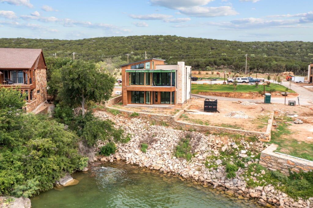 Waterfront Homes – Juniper Ridge